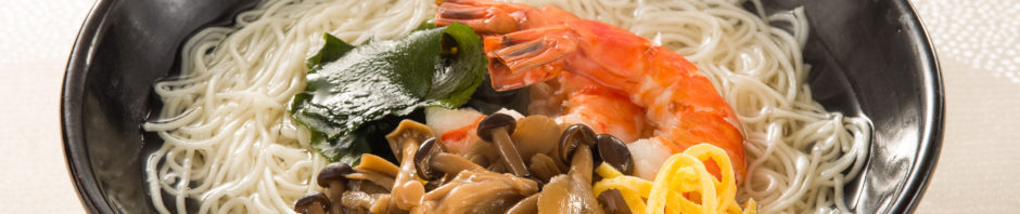 tenobe - 一筋縄の三輪山勝製麺は天日塩と吉野葛でツヤと喉越しが違います